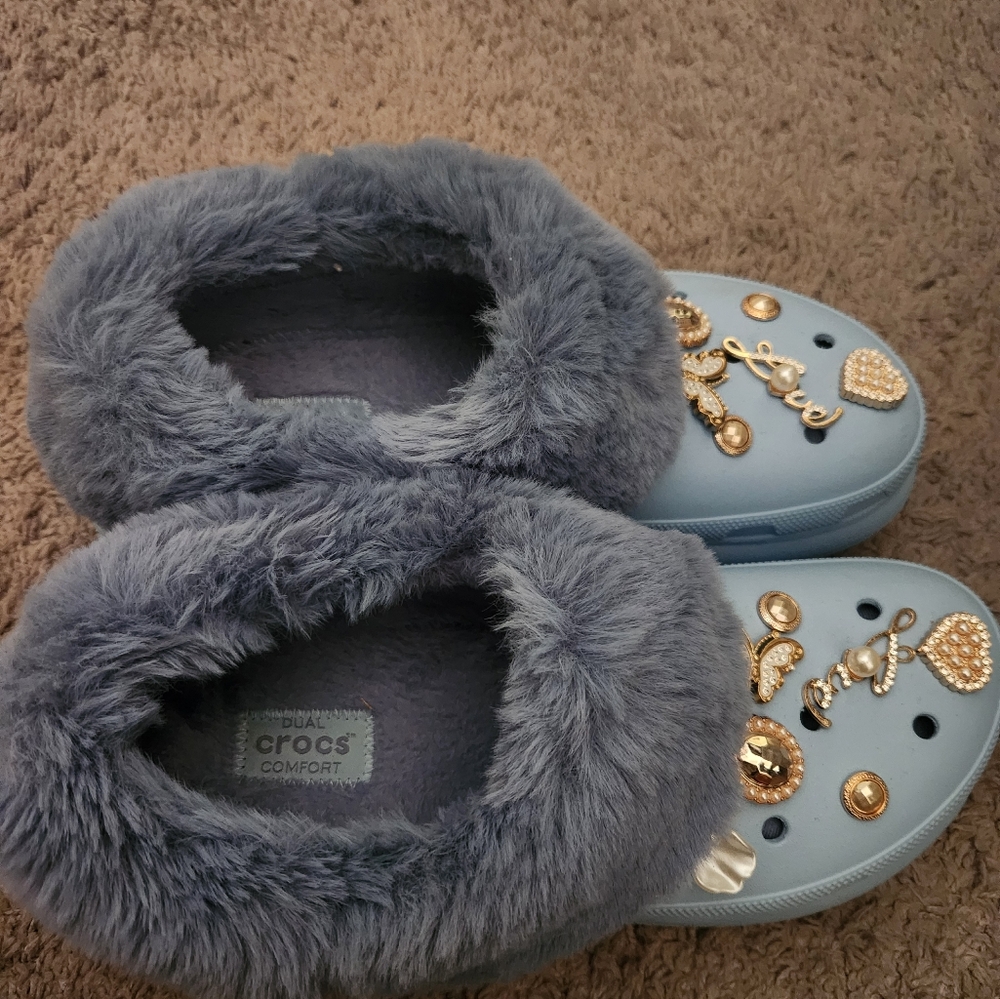 Light Blue Crocs (Us Women's 12) - Gem